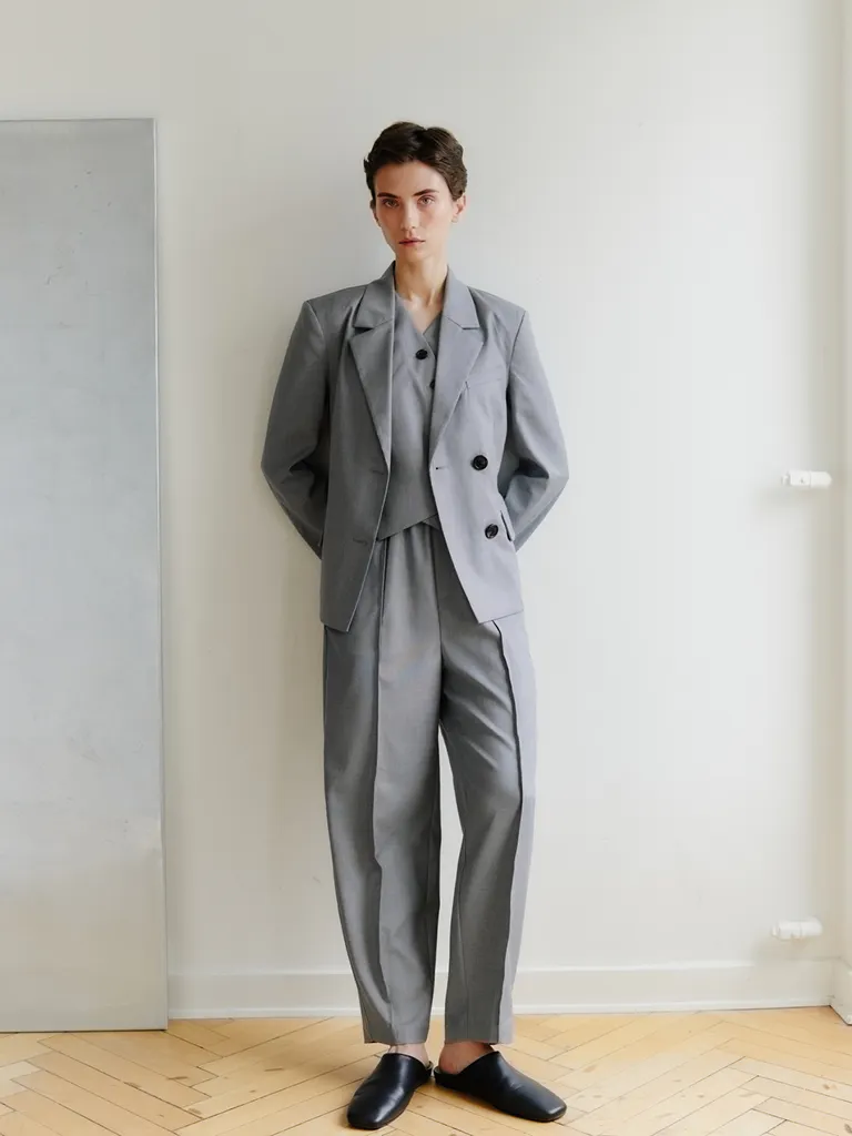 InWear |» Shoppa kläder för kvinnor i den officiella InWear-shoppen