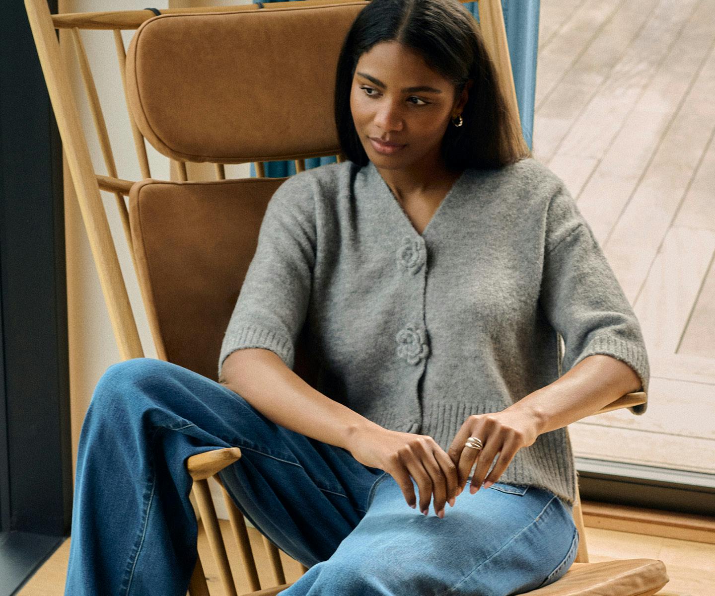 Klær til kvinner | Se utvalget fra Kaffe Clothing her