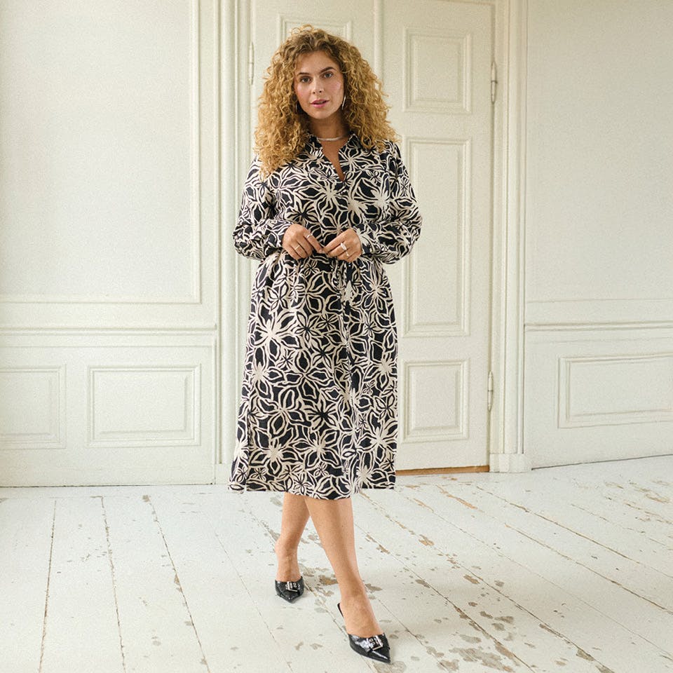 Plus size-kläder från Kaffe Curve | Shoppa online för stora kvinnor här