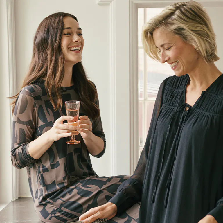 BON'A PARTE officiella webshop | Mode för den moderna kvinnan